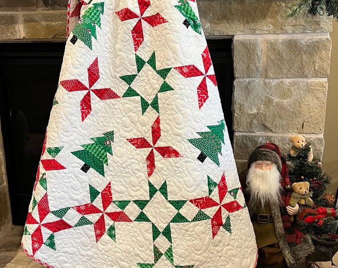 CHRISTMAS LANE Moda Quilt Kit April Rosenthal by Pastry Shop Quilts - Etsy