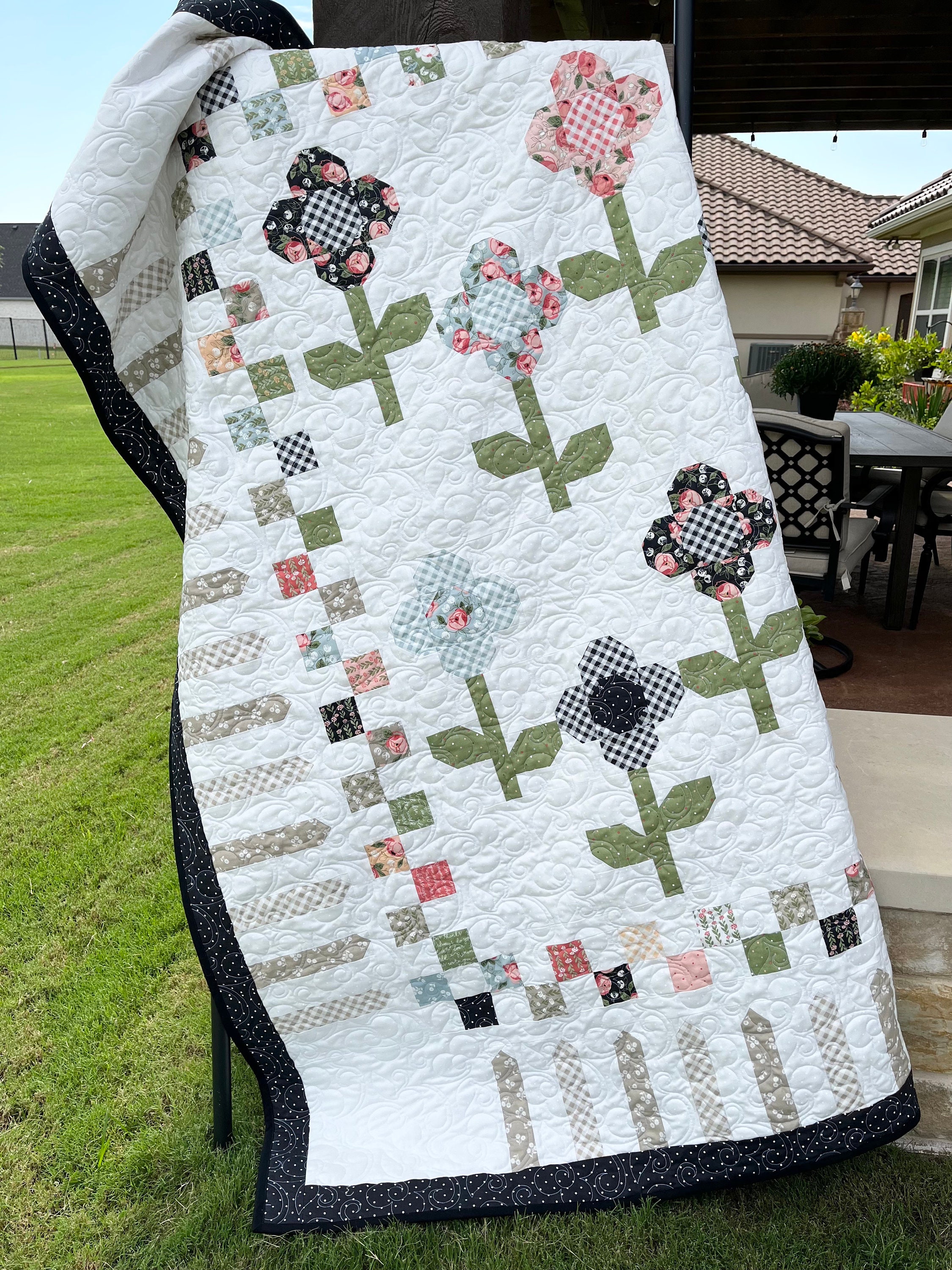 COUNTRY ROSE GARDEN Moda Quilt Kit Lella Boutique Pastry Shop - Etsy