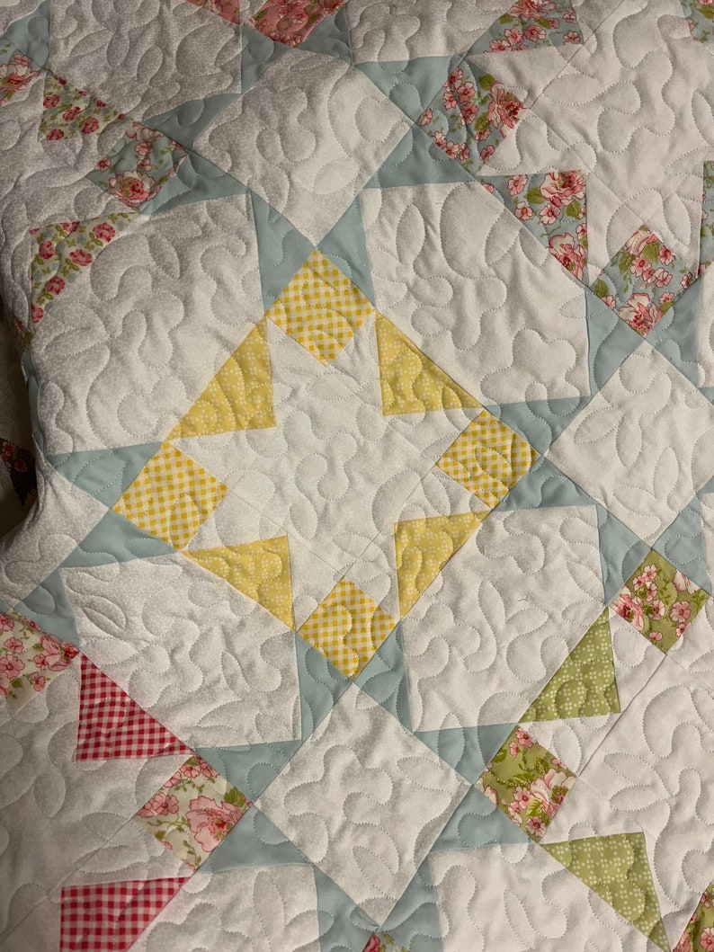 GRACEFUL STARS Moda Charm Quilt KIT Brenda Riddle Grace Prints - Etsy