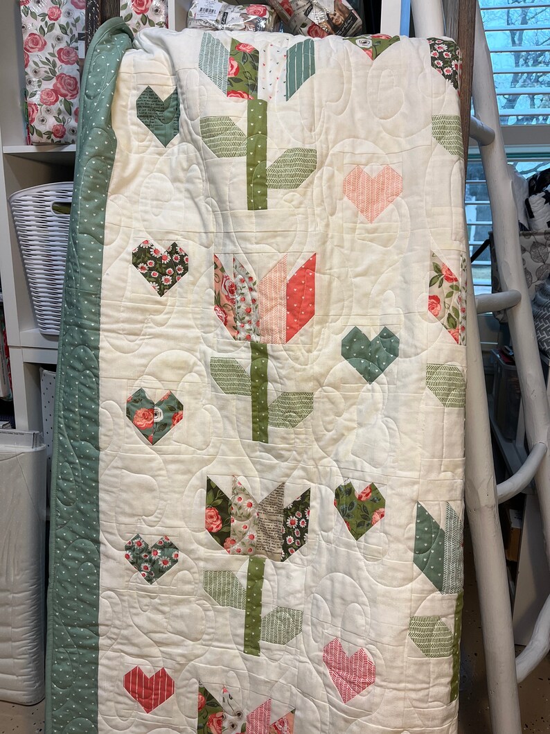 HEART BLOSSOMS Moda LOVE Note Charm Quilt Kit Lella Boutique | Etsy