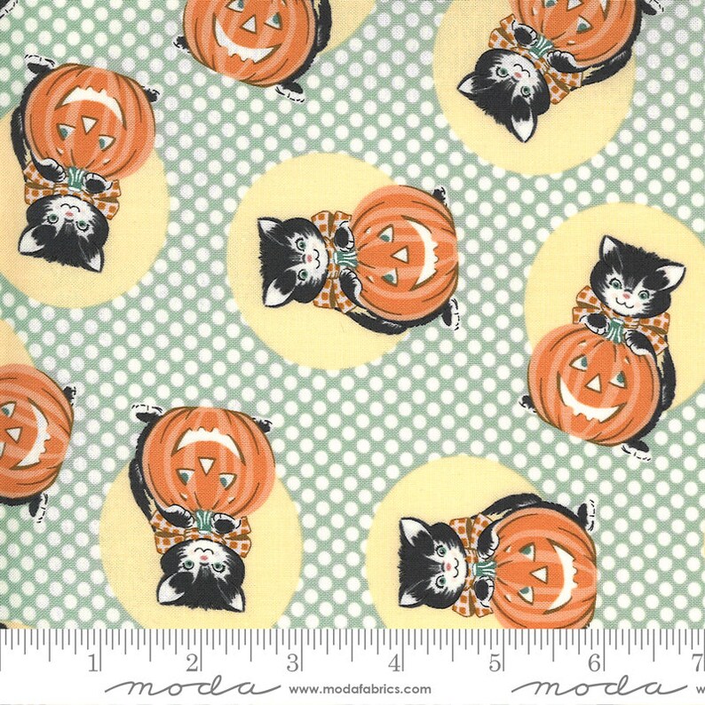 MIDNIGHT PUMPKIN & STARS Pastry Shop Quilt Kit Kitty Corn - Etsy
