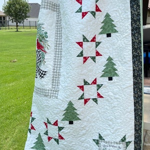 HOLIDAYS at HOME Moda Panel Christmas Quilt KIT Deb Strain Prints by ...