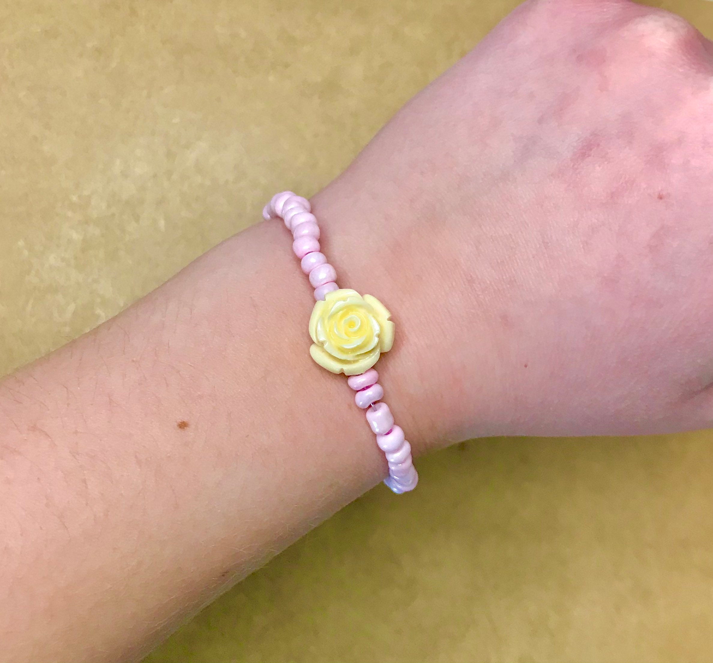 White Rose Beaded Bracelet - Etsy