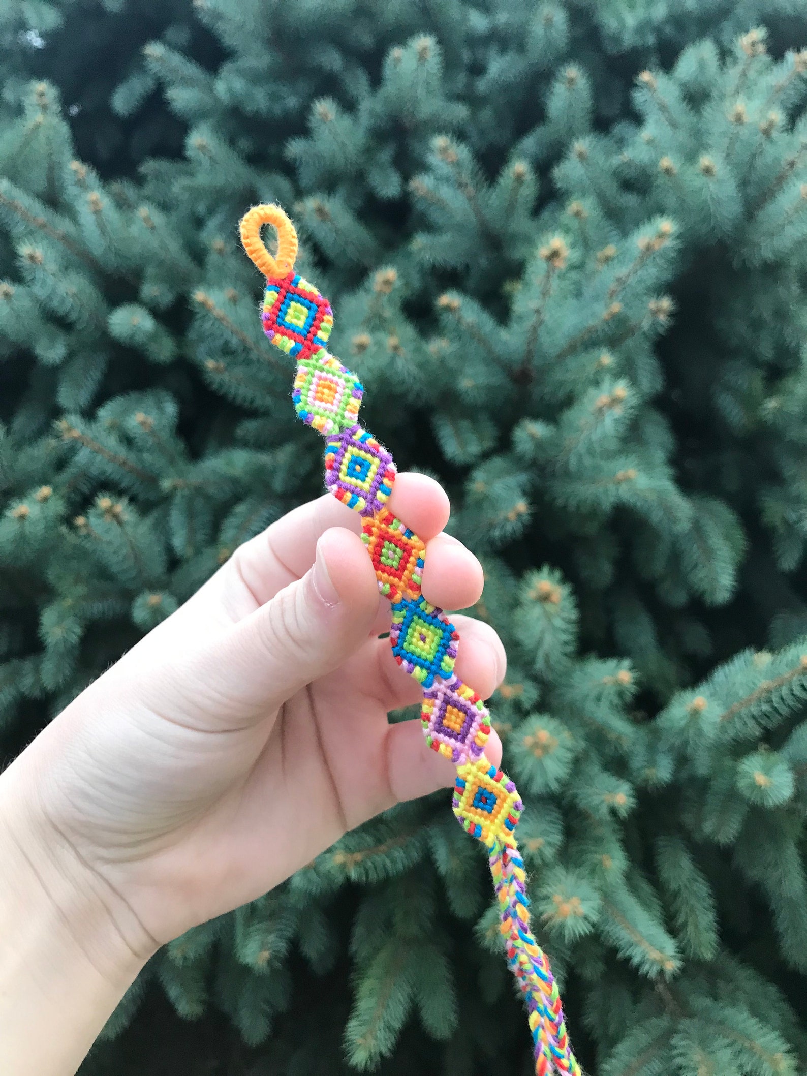 Colorful Circle Friendship Bracelets - Etsy