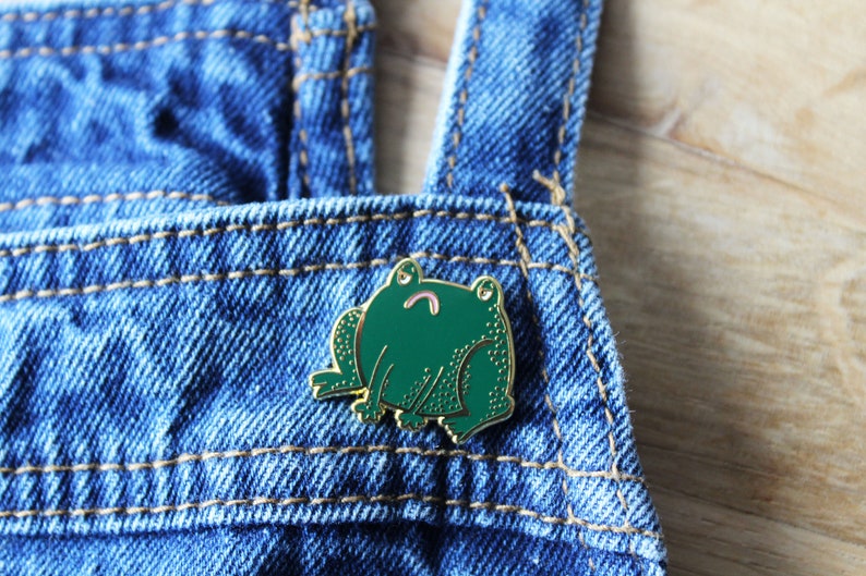 Grumpy Frog Pin Badge - Etsy