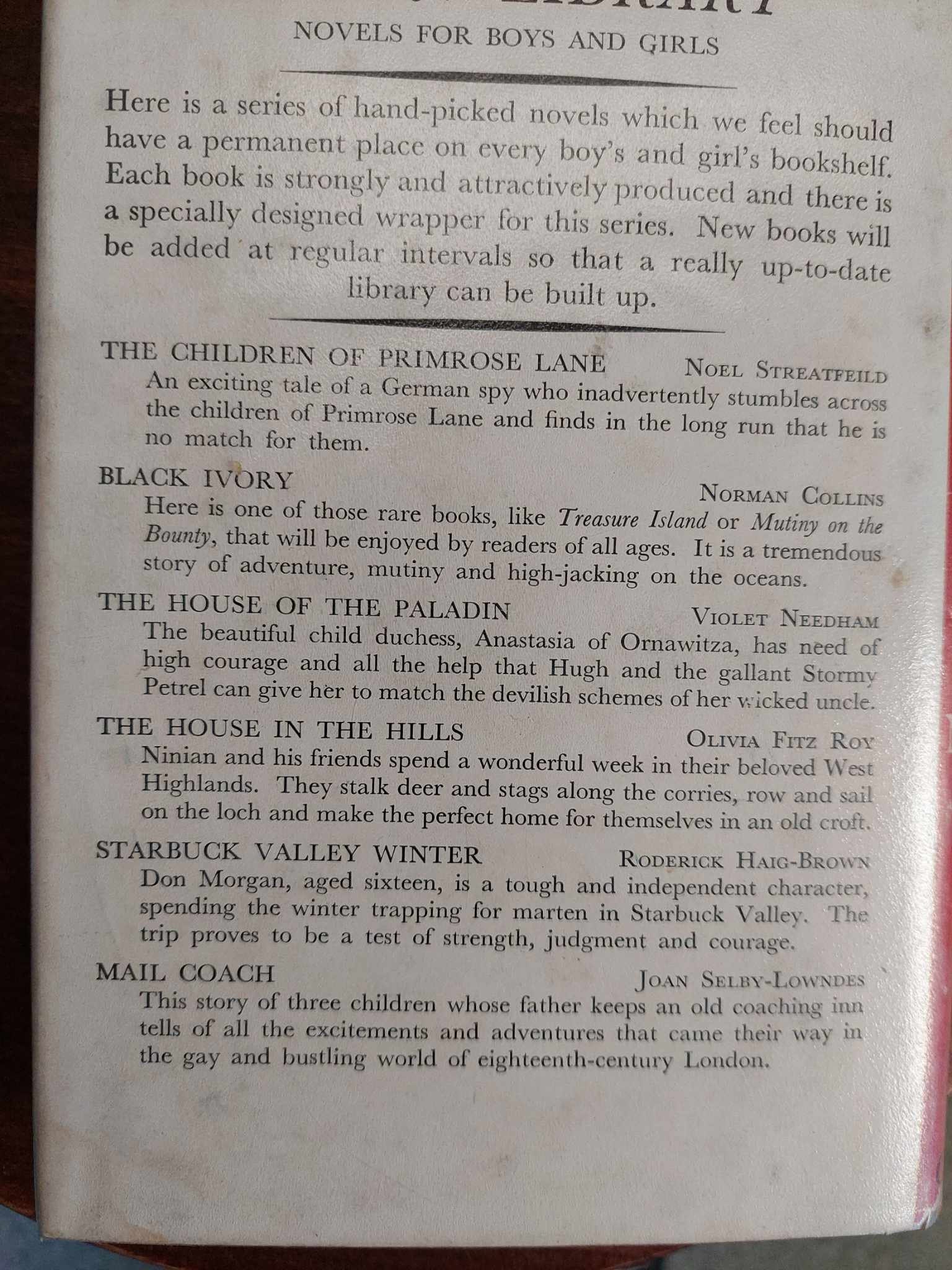 The Emerald Crown by Violet Needham 1950s Hardback - Etsy