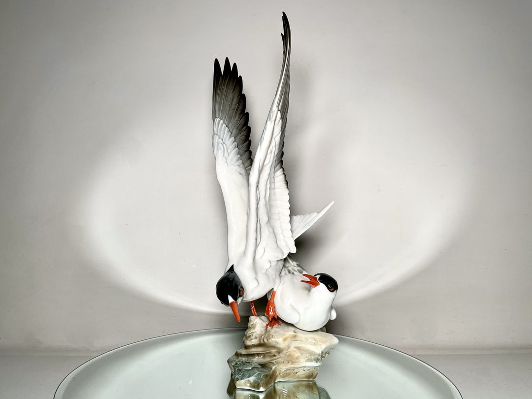 Hutschenreuther Pair of Seagulls Figurine 14 German Mating Terns ...