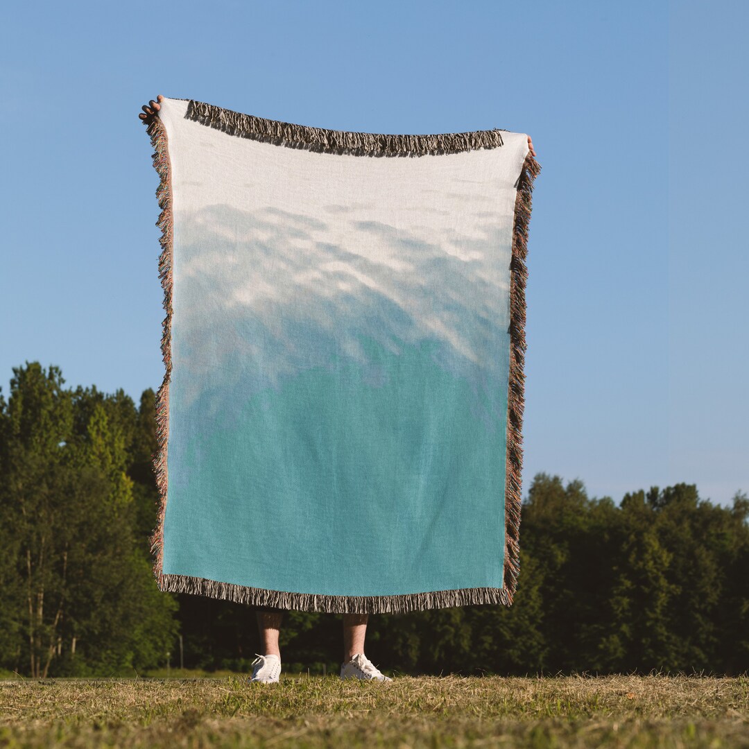 Calm Water Ocean Woven Blanket Gradient Aqua Blue Coastal Throw Blanket ...