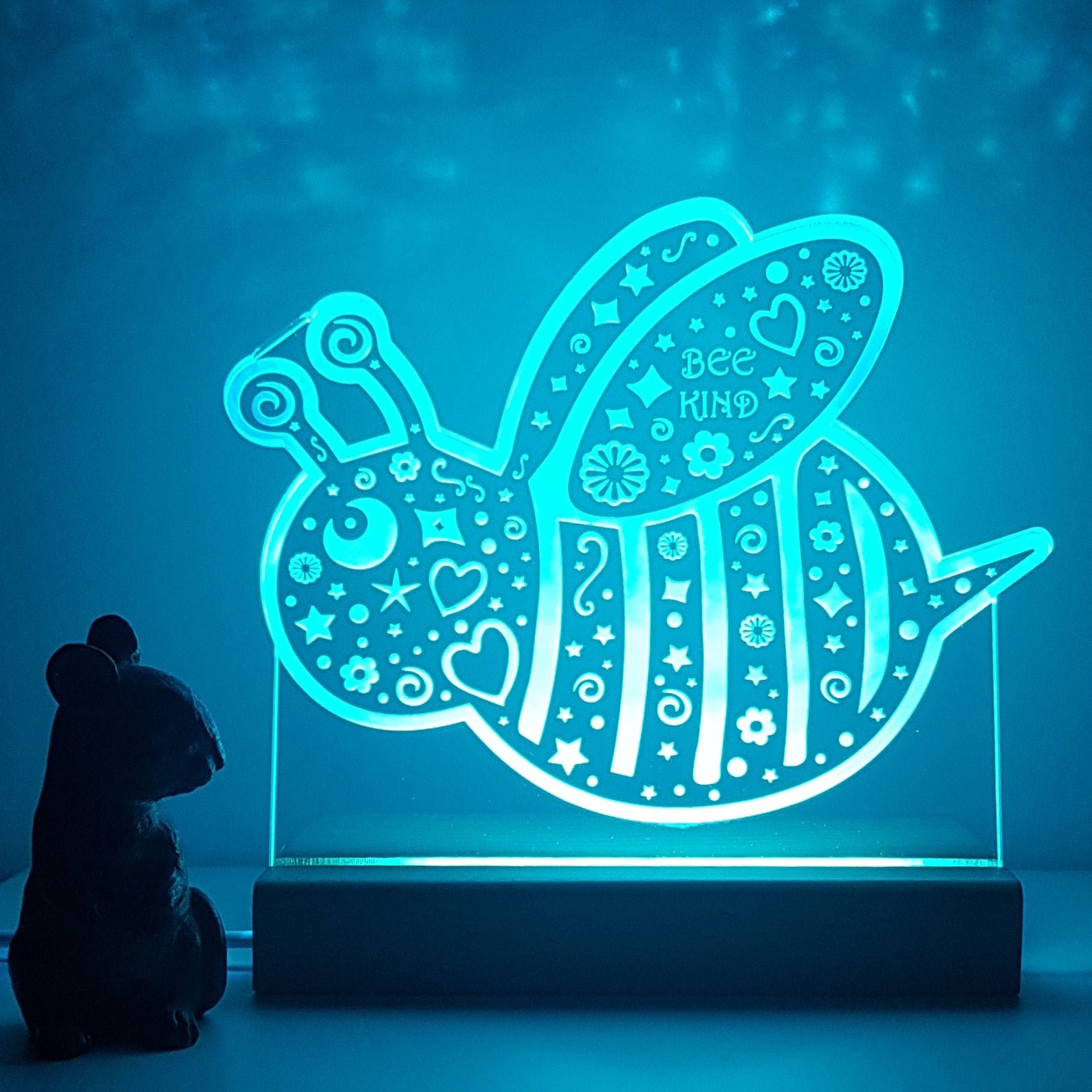 Bumble Bee Kind Light, Bee Light, Kids Bedroom Lamp, Colour Changing ...