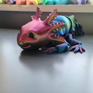 3D Printed Rainbow Ombre Lucky AXOLOTL Articulated Flexi 7" Fidget ...