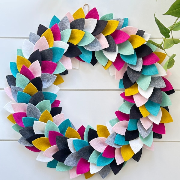 Modern Wreath - Etsy