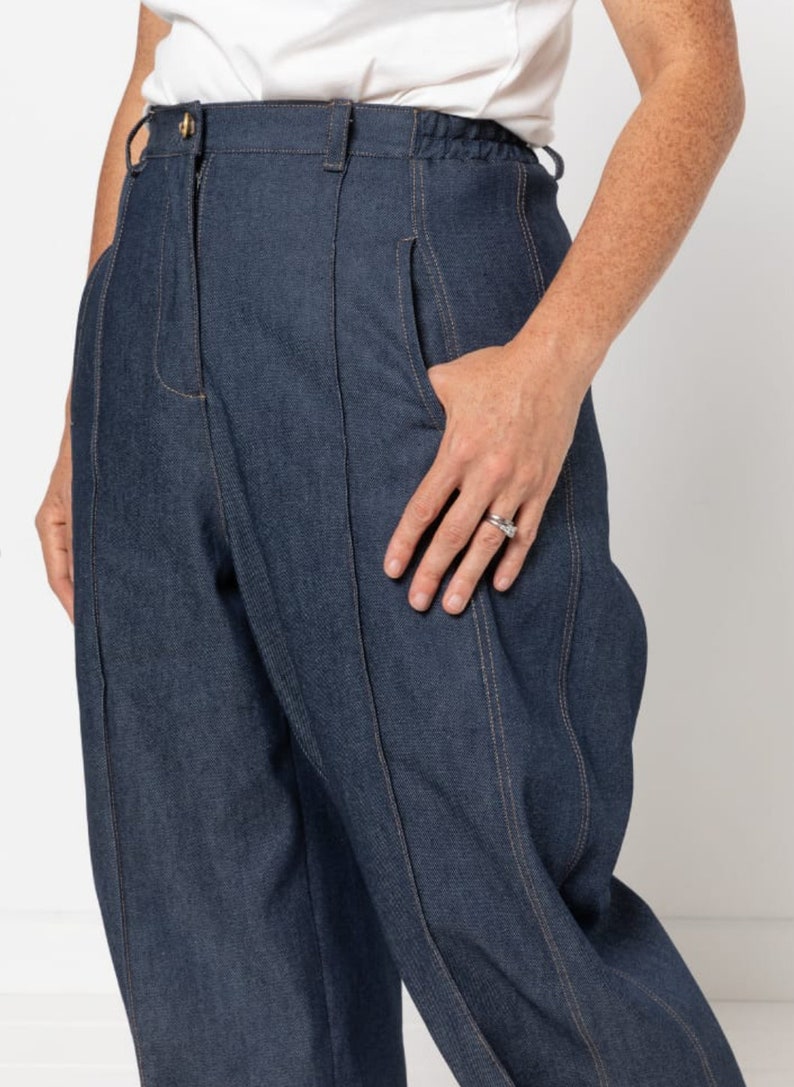 Style Arc Twig Woven Pant Pattern, Multi Size 4-16 and 10-22 Paper ...