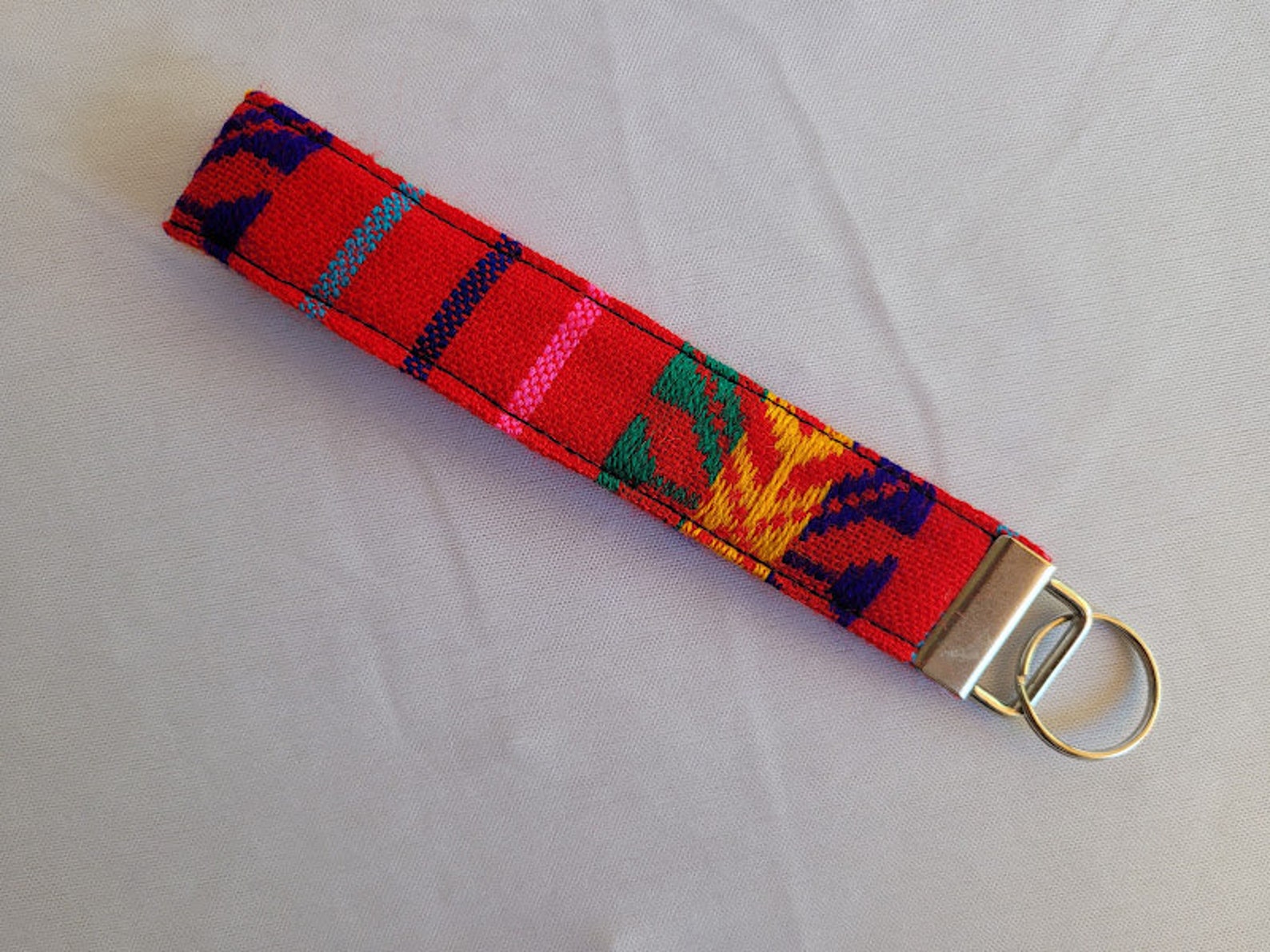 Carry Your Keys in Style With This Vibrant and Eye-catching Mexican ...