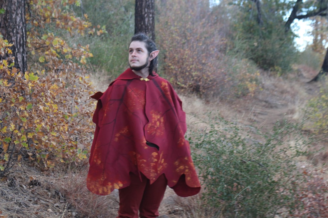 Hand Painted Fantasy Leaf Cape for LARP and Renaissance Festivals - Etsy