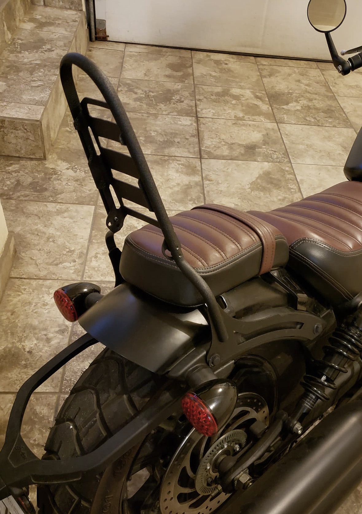 Indian Scout Bobber Sissy Bar