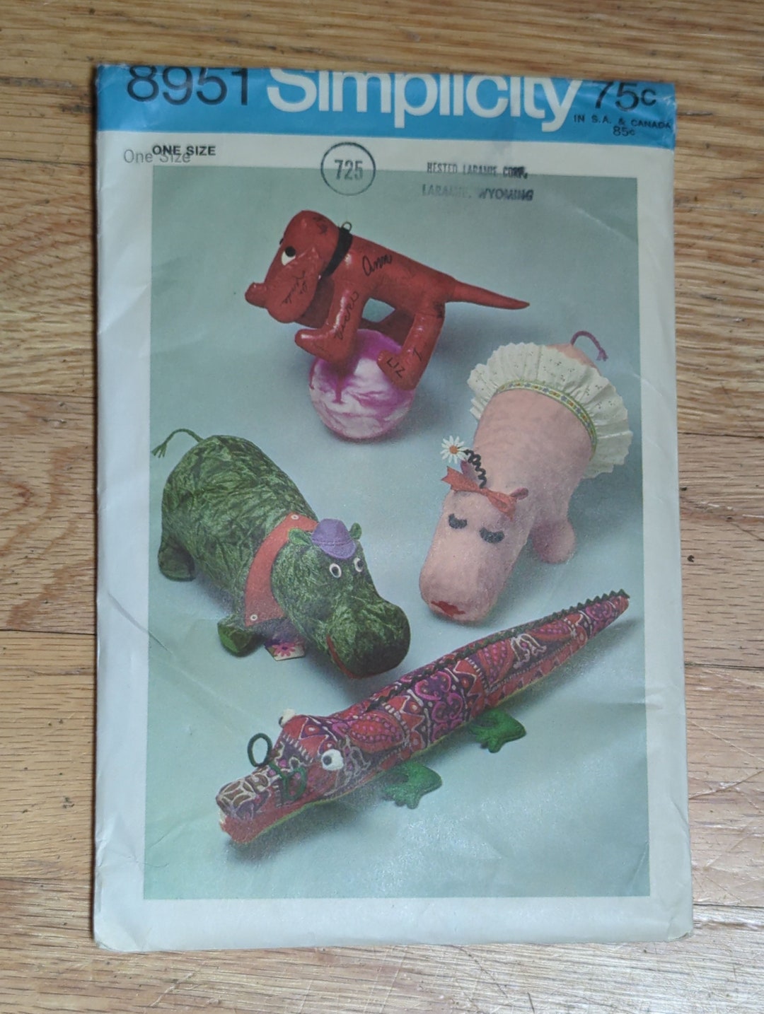 Simplicity 8951 Set of Stuffed Animals, Dog, Alligator, Mr and Mrs ...