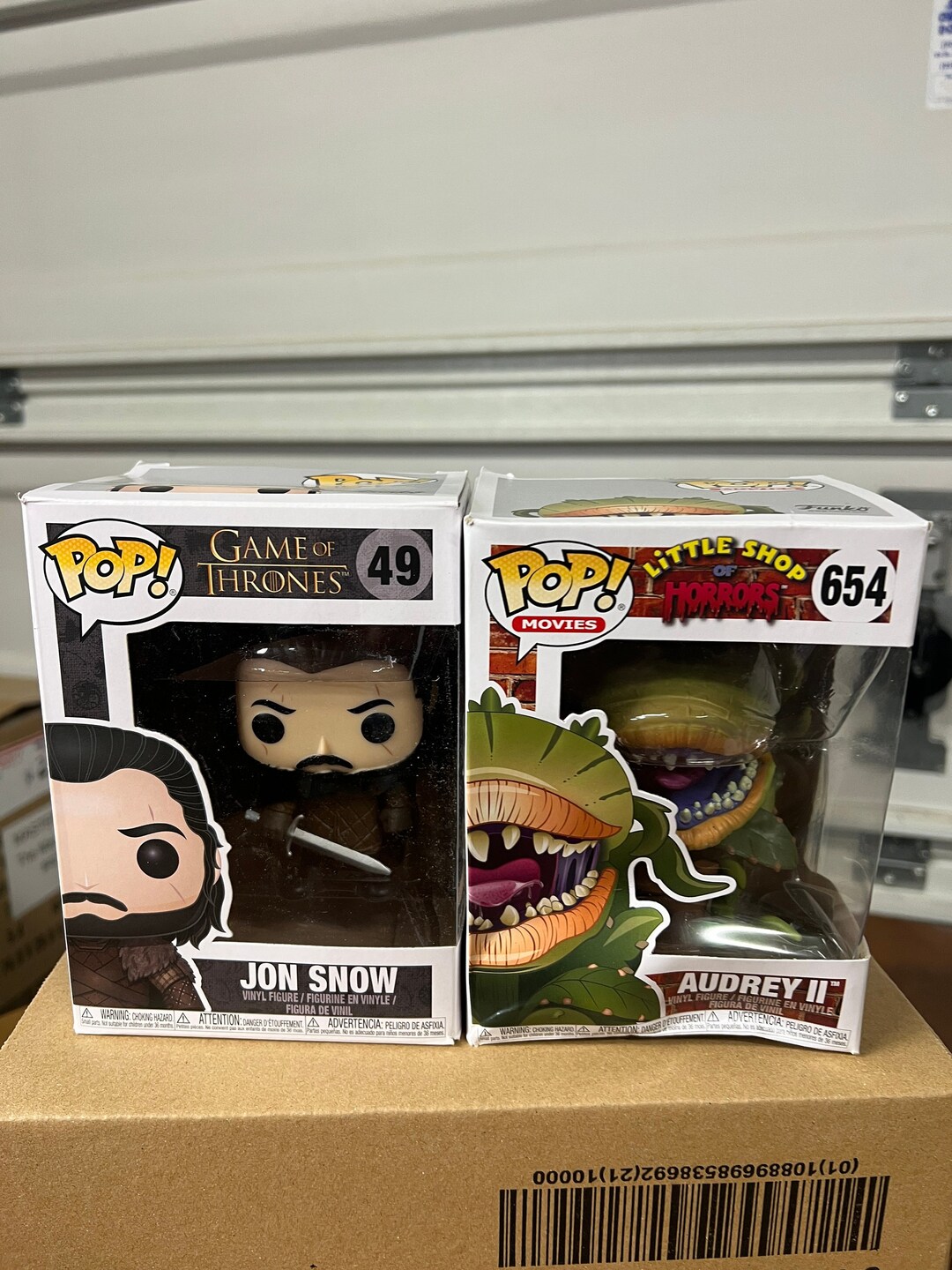 Funko Pop Little Shop of Horrors Audrey II 654, Game of Thrones 49 Snow ...