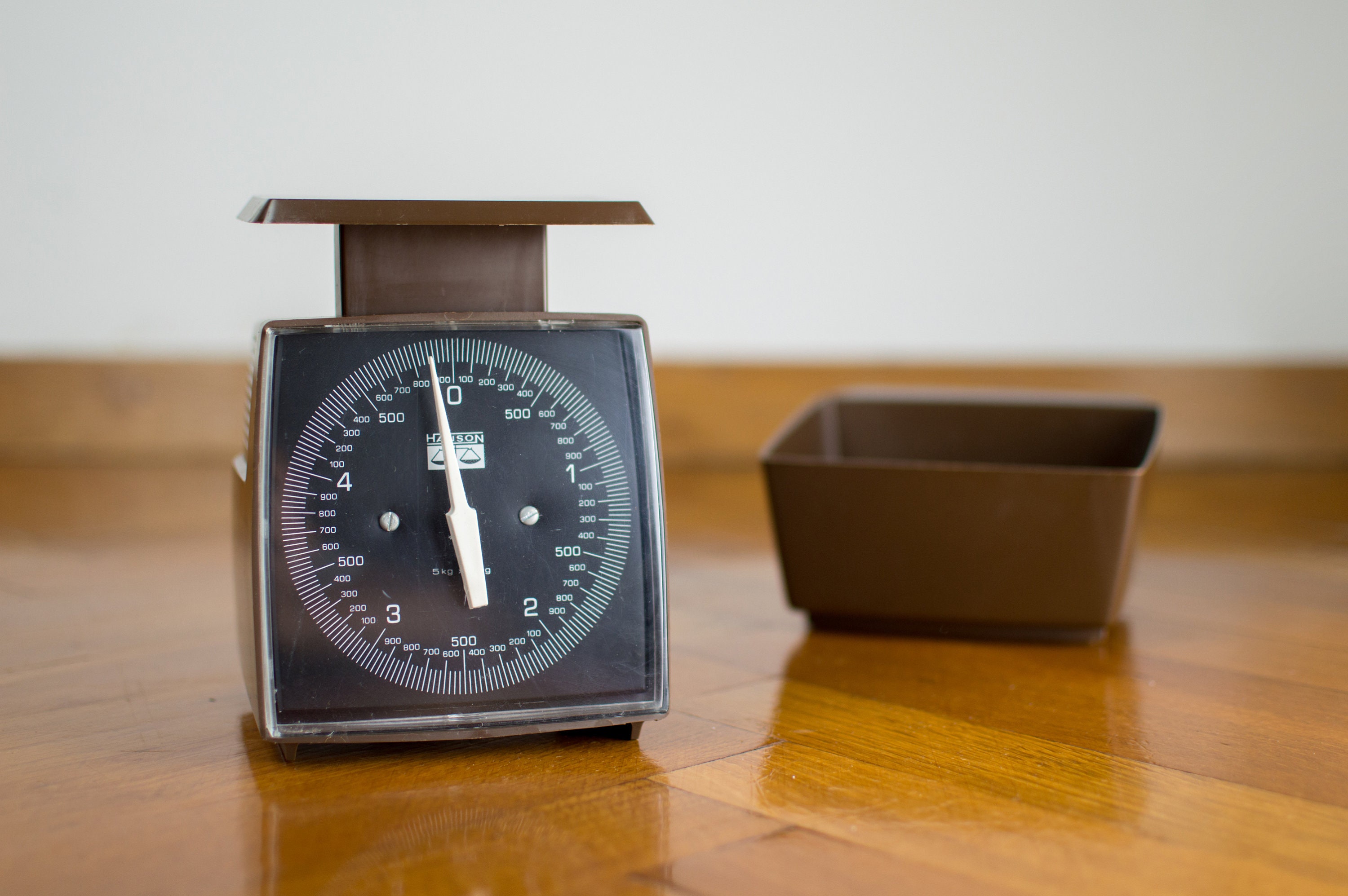 Mid-century Modern Kitchen Scales Vintage Kitchen Decor 70's Brown ...