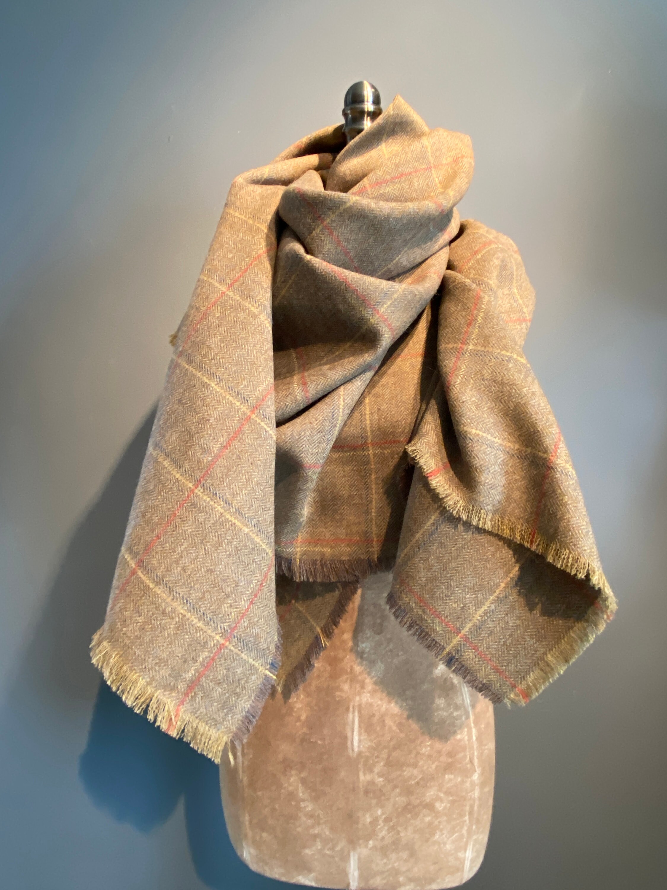 Yorkshire 100% Wool Tweed Shawl, Wrap, Throw - Many Variations of Tweed ...