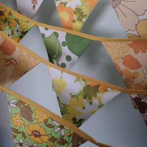 Very Retro 1970s Flower Power Bunting. - Etsy