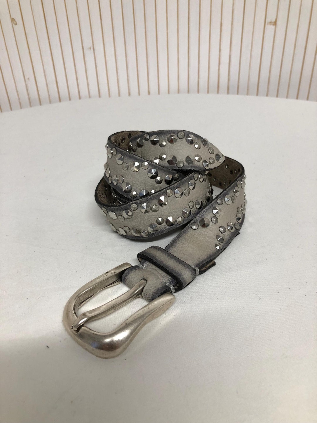 Vintage Studded Belt Selection Vanzetti Women in Soft Leather Shaded ...