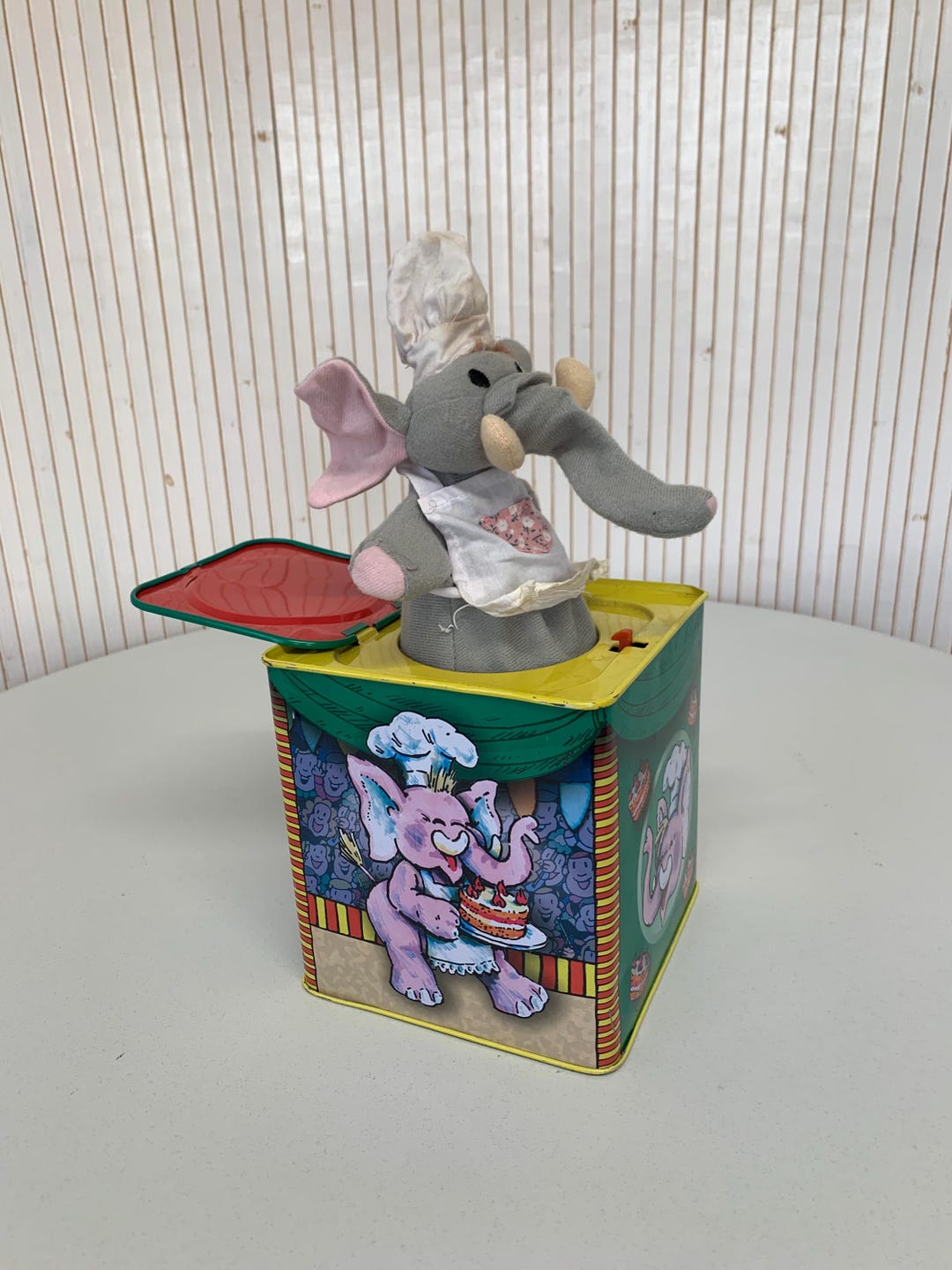 Musical Box Toy, Funny Jack-in-the-box, Bolz Elephant Musical Childhood ...