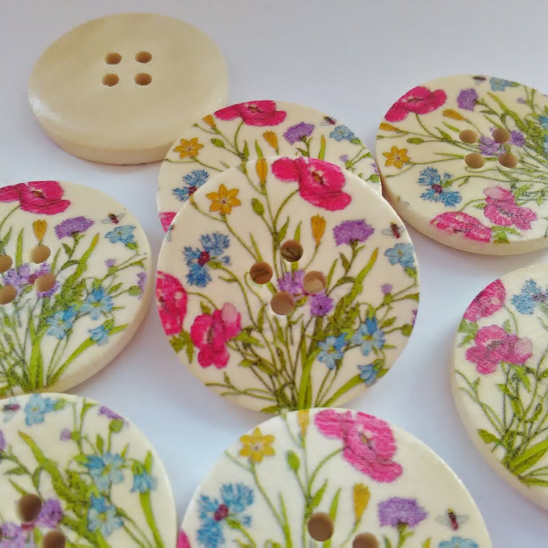 Large Floral Buttons - Etsy