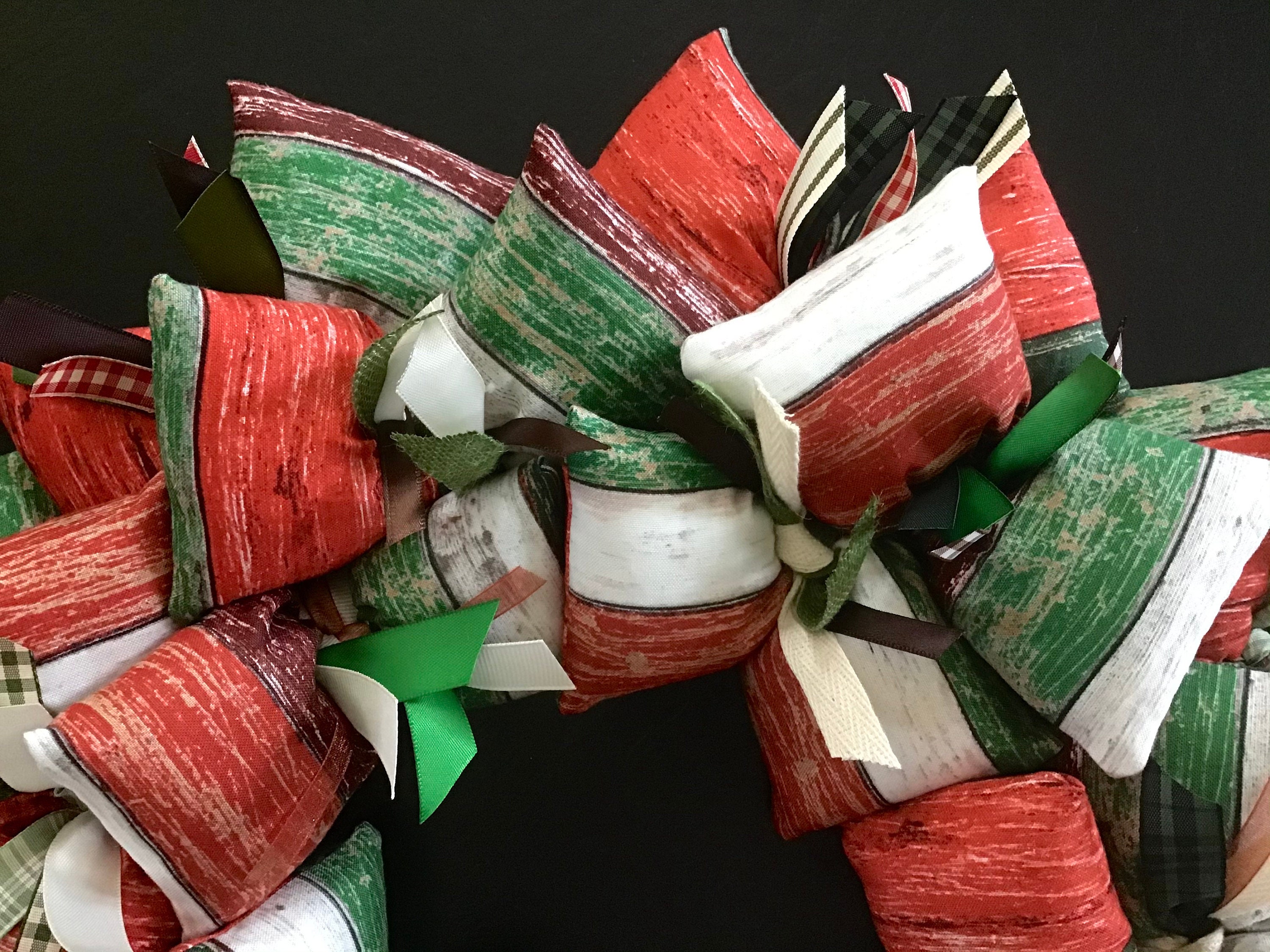 Rustic Farmhouse Red Green and White Barn Wood Look Fabric Wreath Door ...