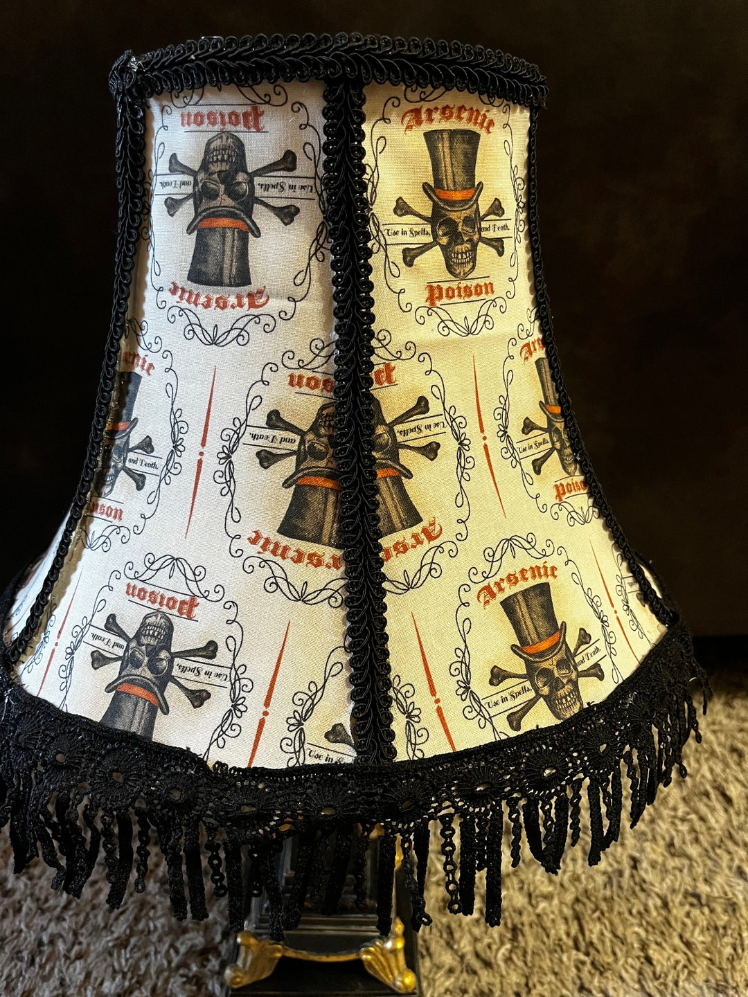 Pretty in Poison Lamp - Etsy