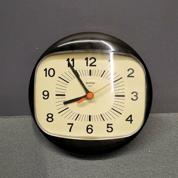 Space Age Clock - Etsy