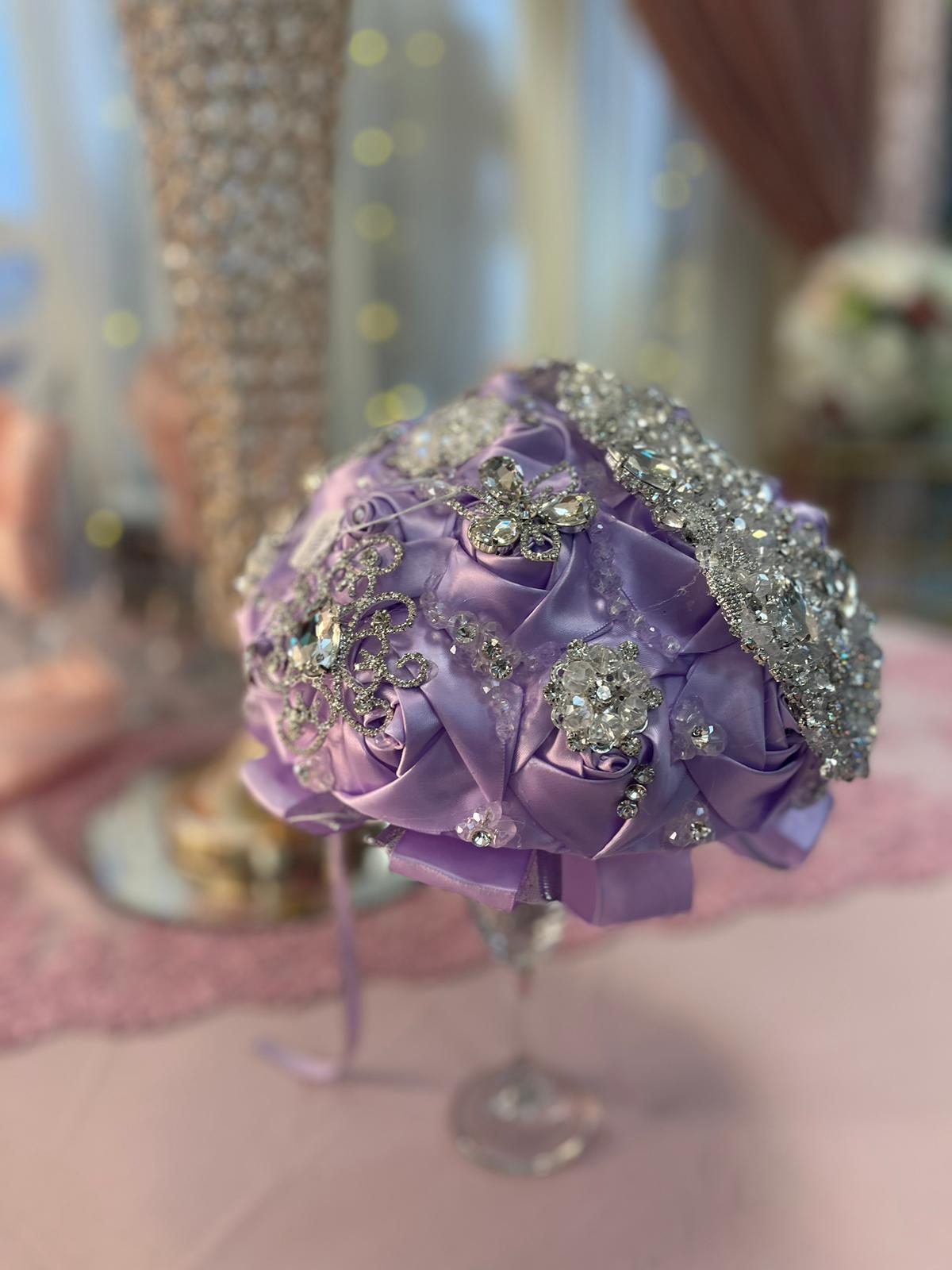 Ramo De Xv Años Color Lilac - Etsy