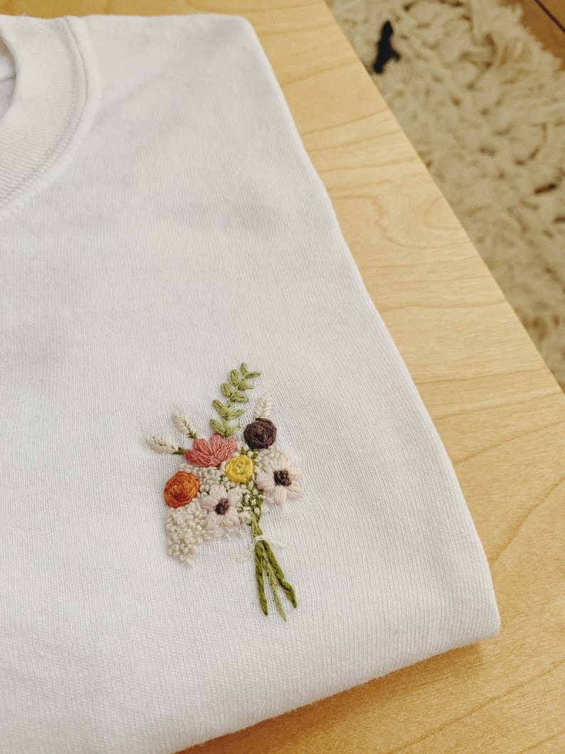 Jewel Bunch Hand-embroidered Floral Bouquet Organic Cotton - Etsy