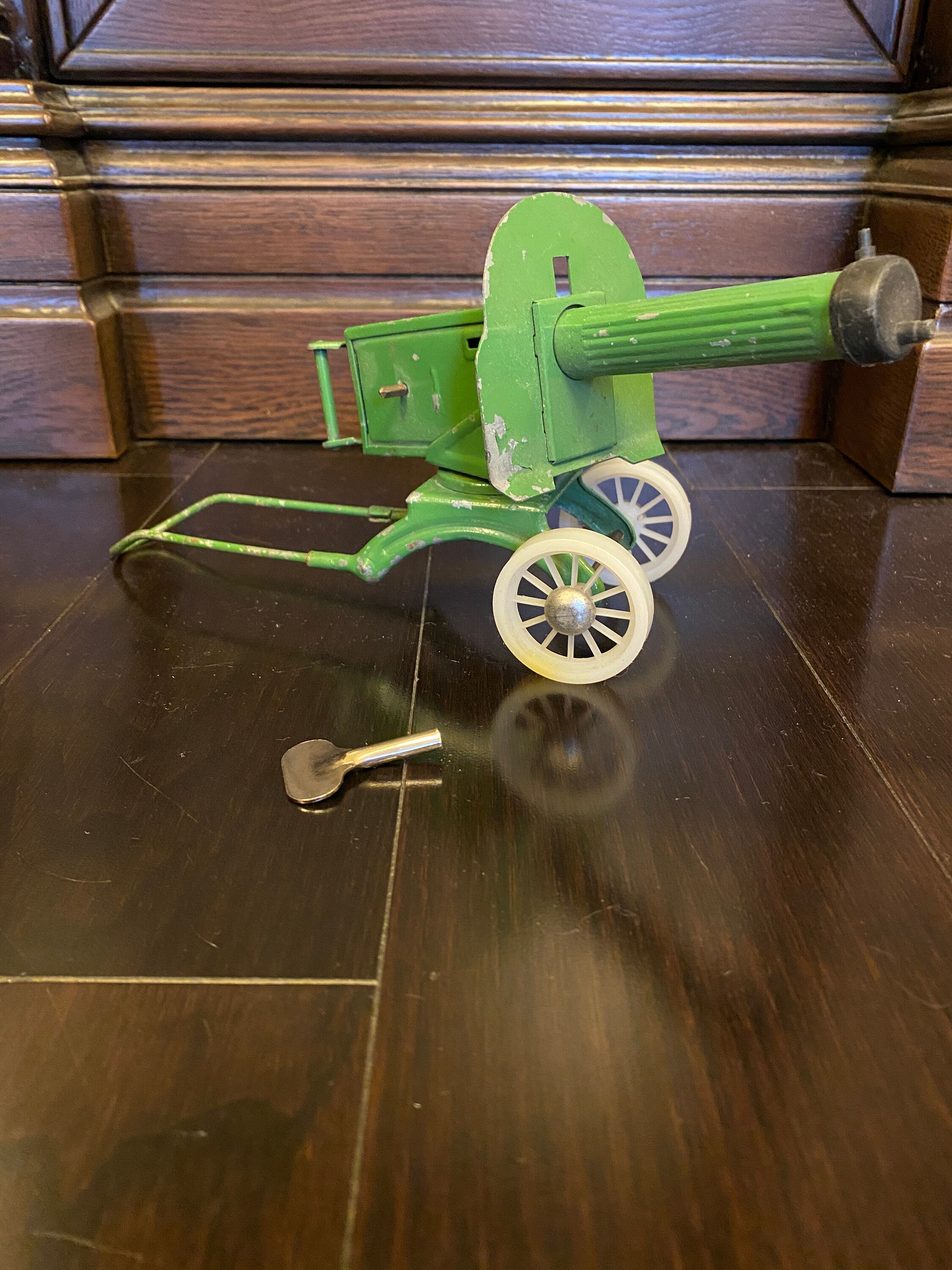 Vintage Machine Gun Maxim Military Tin Toy Windup Automatic Weapon ...