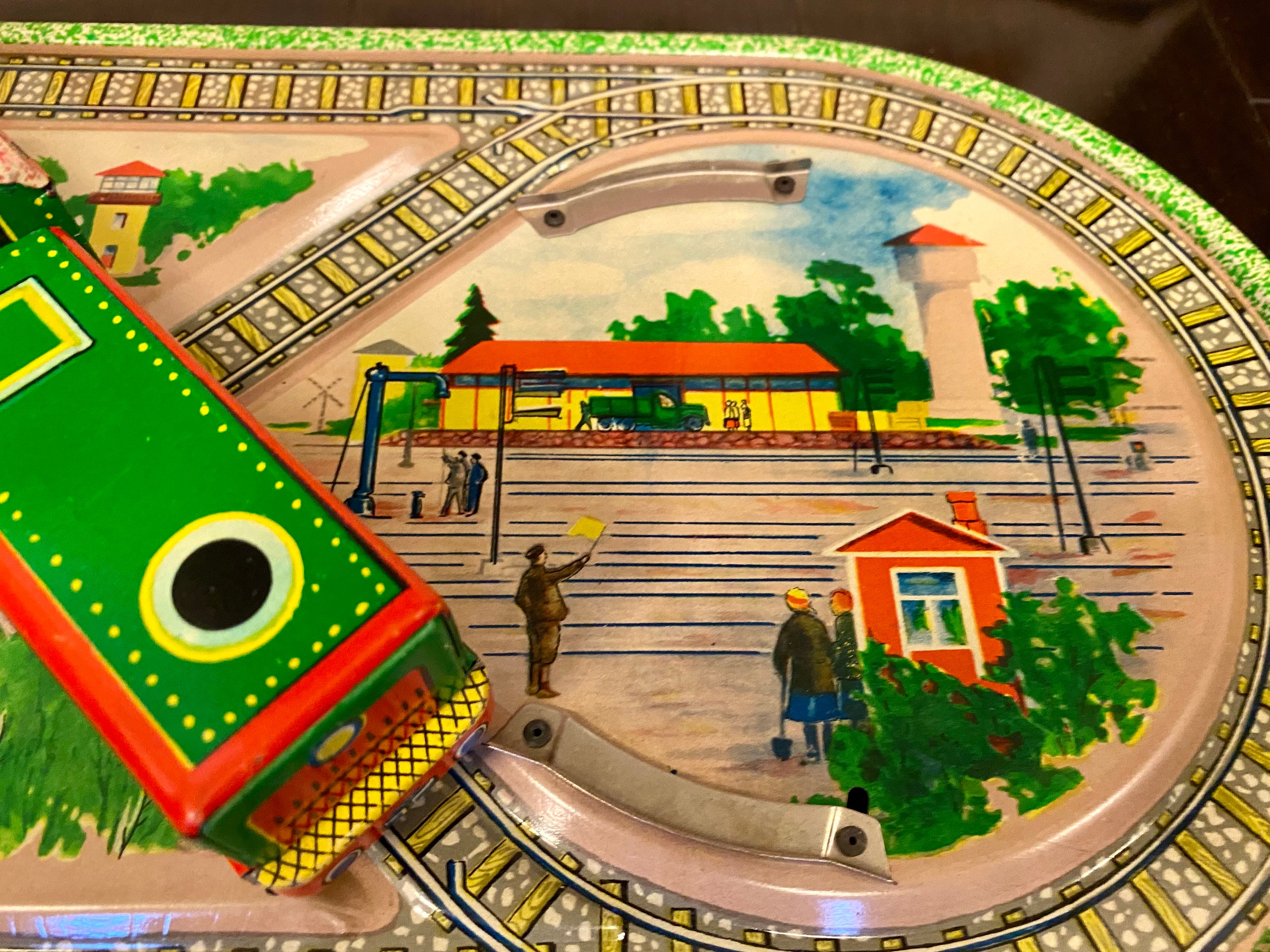 Vintage USSR Tin Train Set: Wind-up Locomotive Toy, Original Box - Etsy