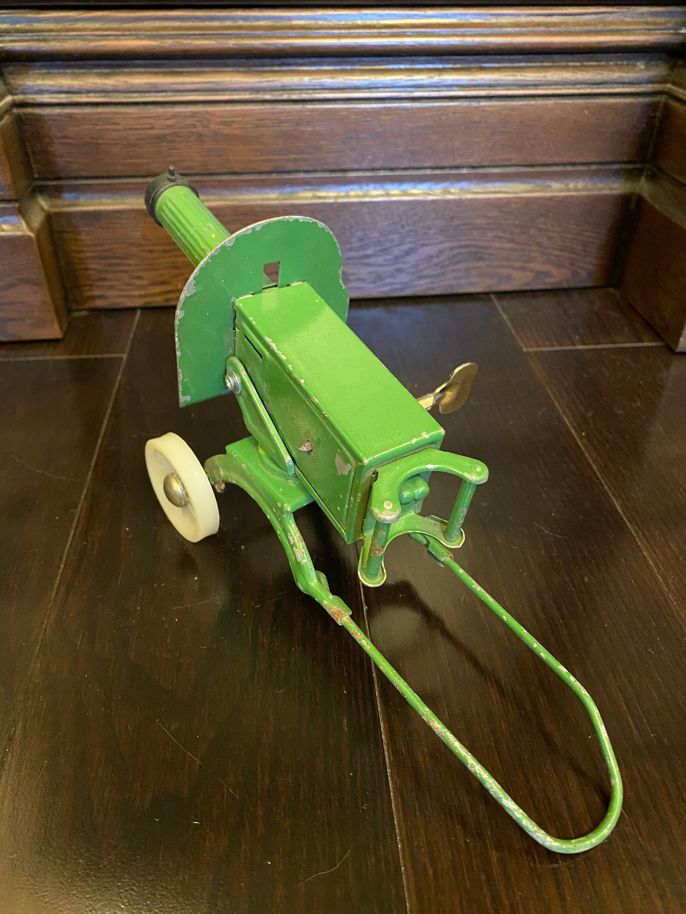 Vintage Machine Gun Maxim Military Tin Toy Windup Automatic Weapon ...