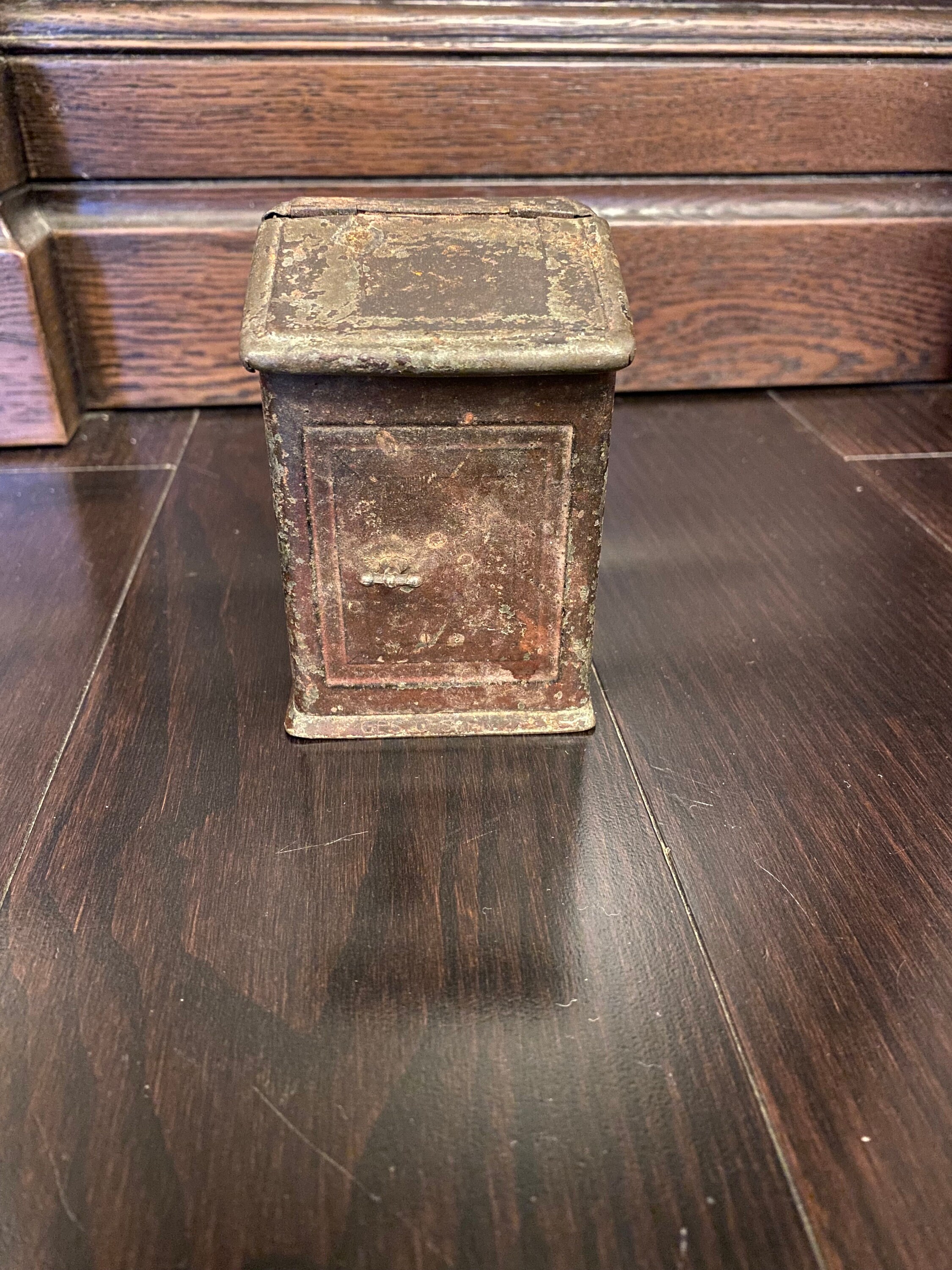 Vintage Coin Box 1940's Brown Metal Mailbox Coin Bank Rare - Etsy