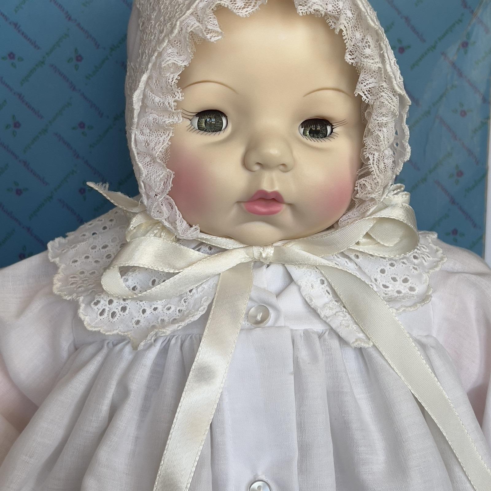 Vintage Madame Alexander Victoria Baby Doll 5760 White Gown Cryer Works ...