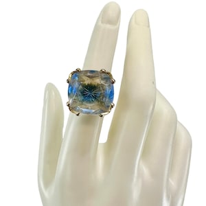 EMMONS Blue Starburst Ring, Blue Stone Cocktail Ring - Etsy