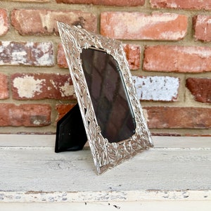 Silver Toned Pierced Table Top Picture Frame, Silver Filagree Metal ...