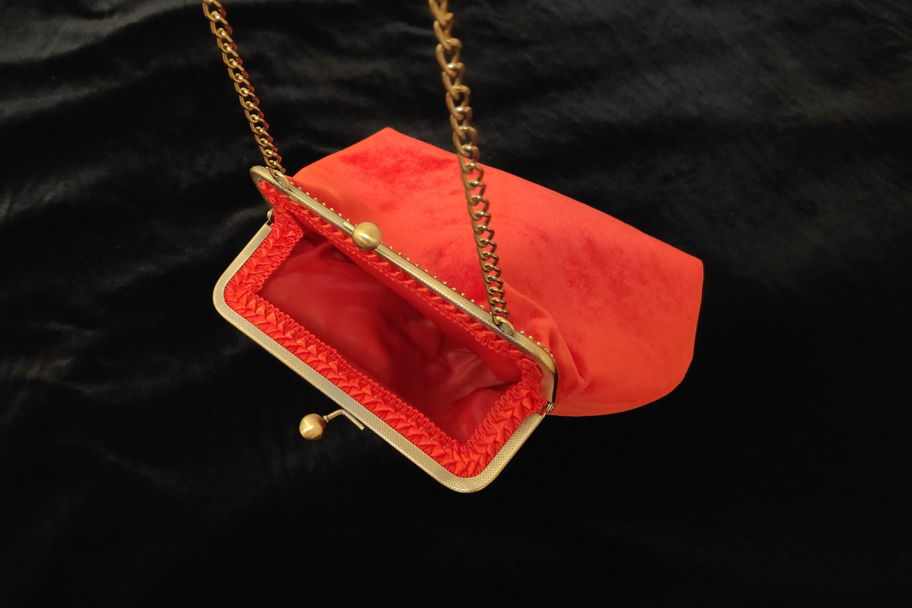 Red Velvet Evening Purse Hand Beaded Mandala Embroidery Clutch Kiss ...