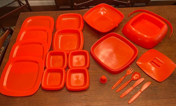 Vintage 1960s/70s Plastic Picnic Caddy, Orange Space … - Gem