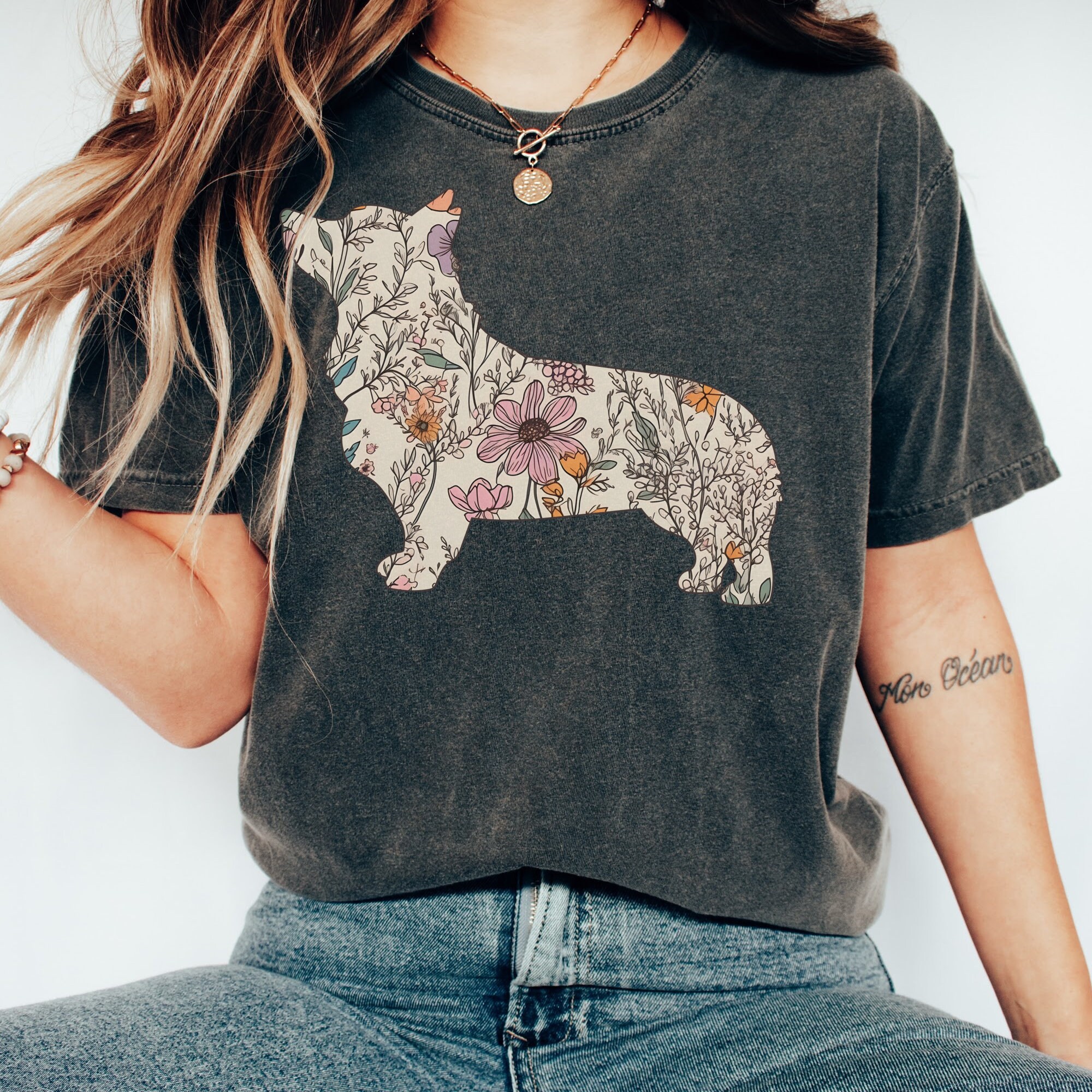 Comfort Colors® Corgi Tshirt, Wildflowers Corgi Shirt, Cottage Core ...