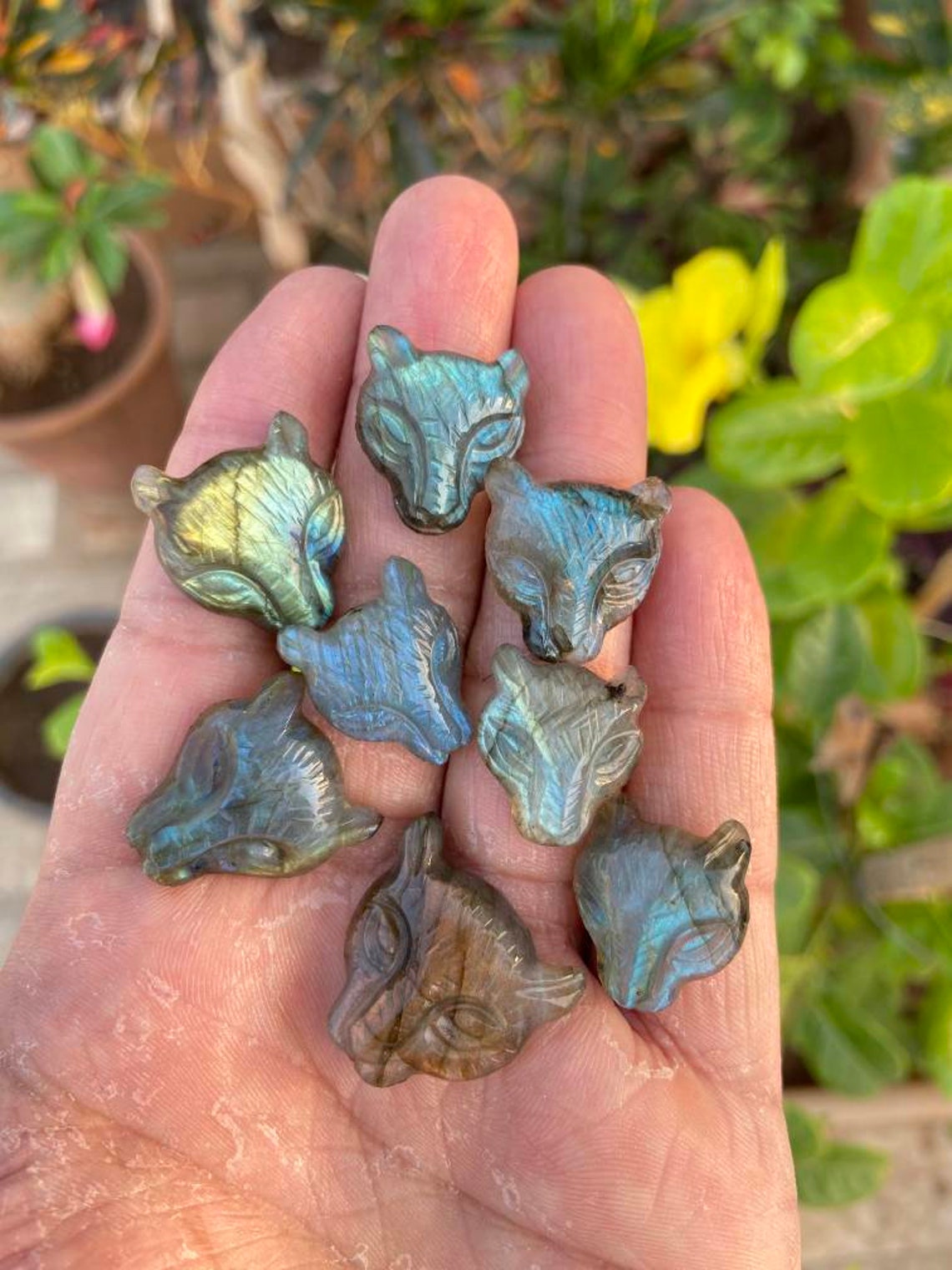 Labradorite Wolf Gemstone Wolf Carved Wolf Stone Wolf - Etsy