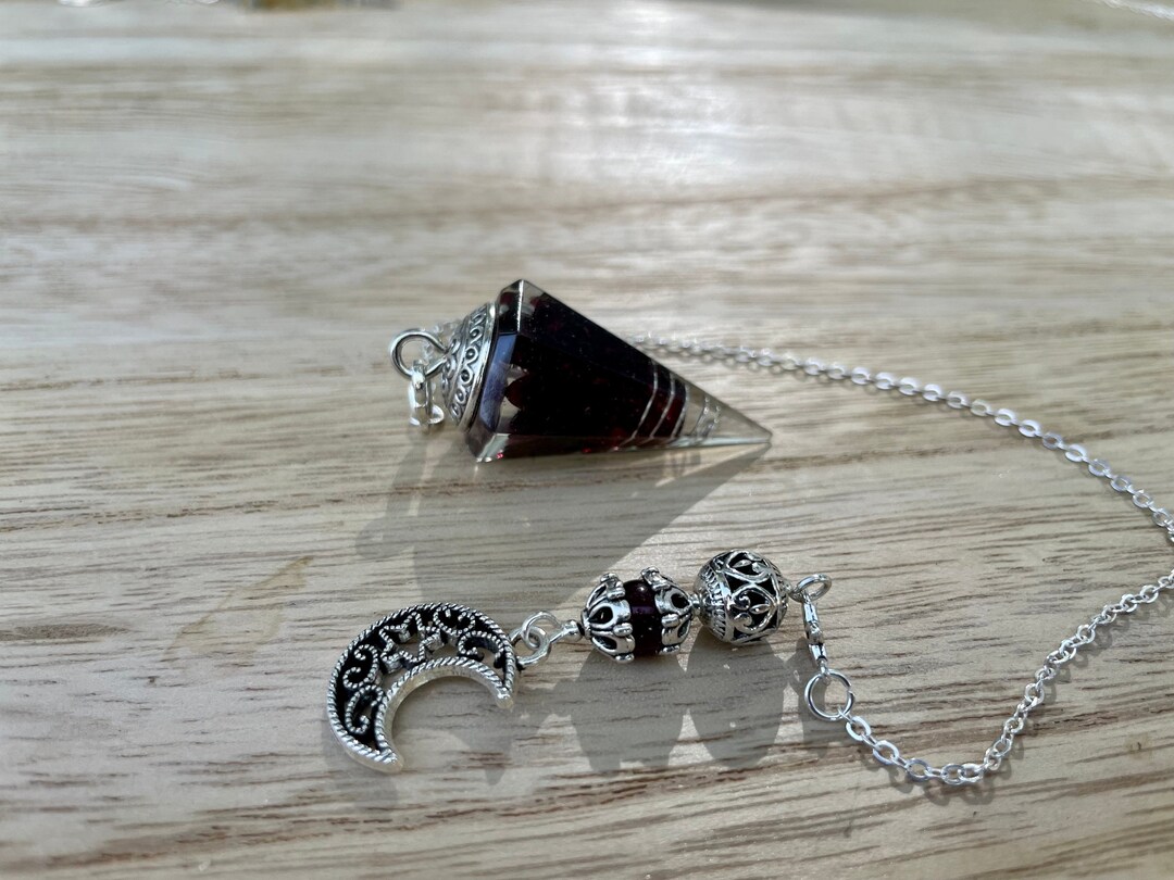 Garnet Stone Pendulum Divinatory and Magnetism Pendulum - Etsy