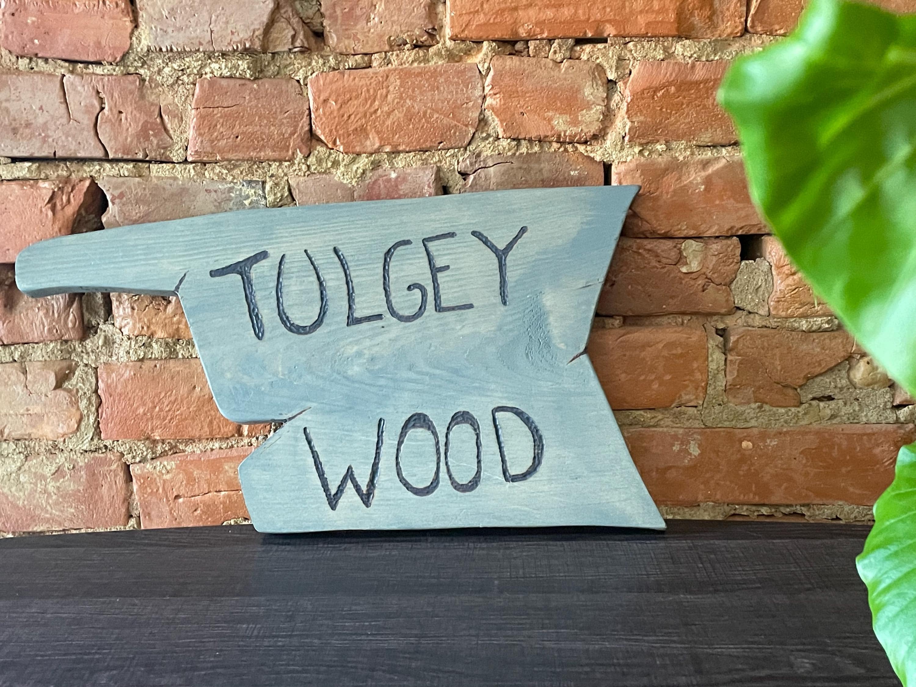 Tulgey Wood Wall Decor Sign Alice in Wonderland - Etsy
