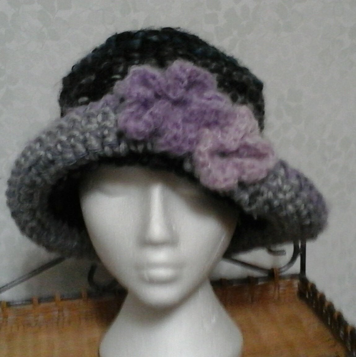 VINTAGE JAREN 1940 STIJL EXTRAWARM Hoed Hand Gehaakt Origineel Ontwerp ...