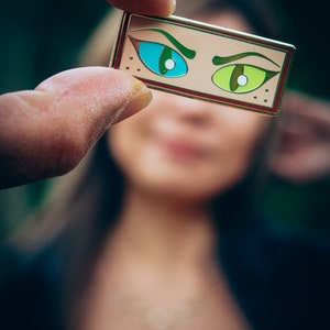 Catra's Eyes Glow in the Dark Enamel Pin Hey Adora Catra Pin She-ra the ...