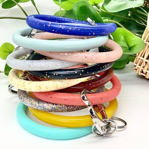 Keychain Bracelet | Silicone Key Ring | Key Loop | Silicone Bangle ...