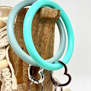 Keychain Bracelet | Silicone Key Ring | Key Loop | Silicone Bangle ...
