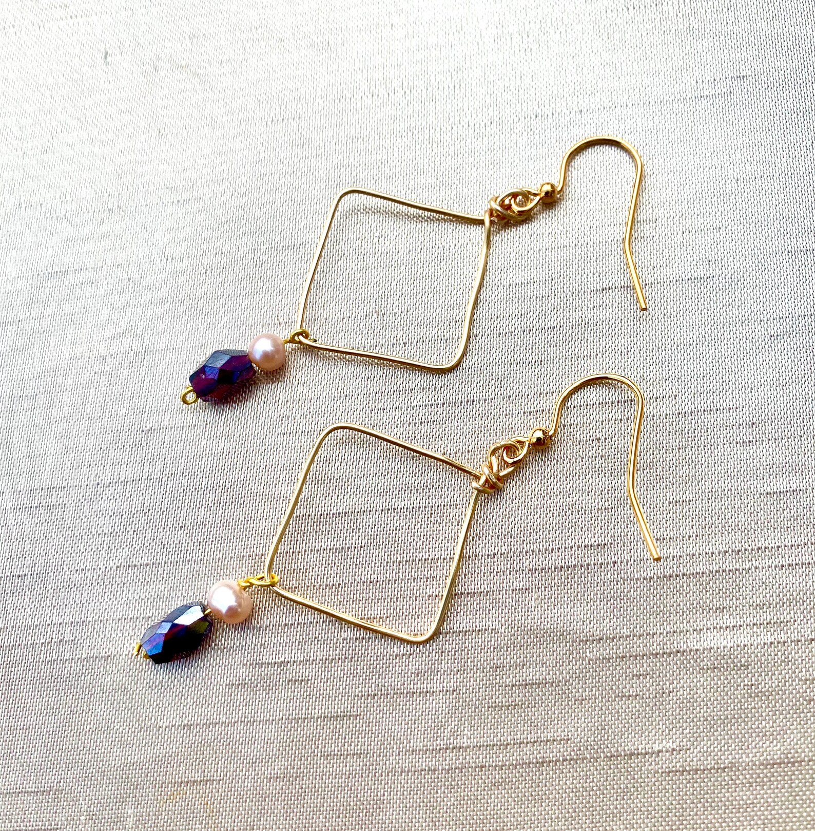 Freshwater Pearl and Garnet Rhombus Fish Hook Earrings - Etsy